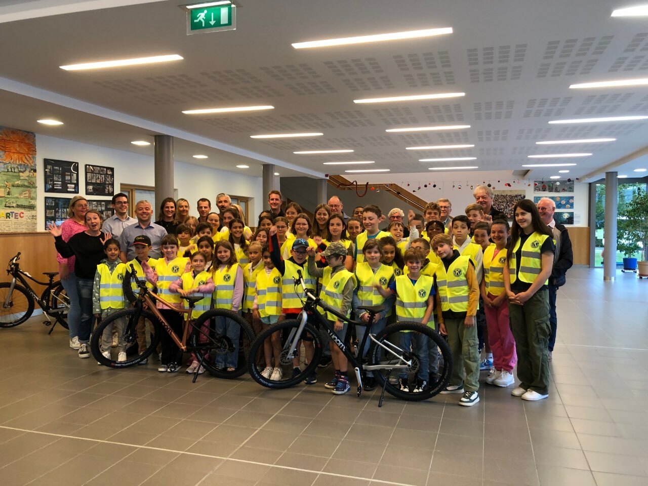 Home [www.schoul-munneref.lu]