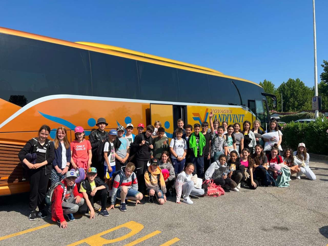 Schoul-Munneref: Home